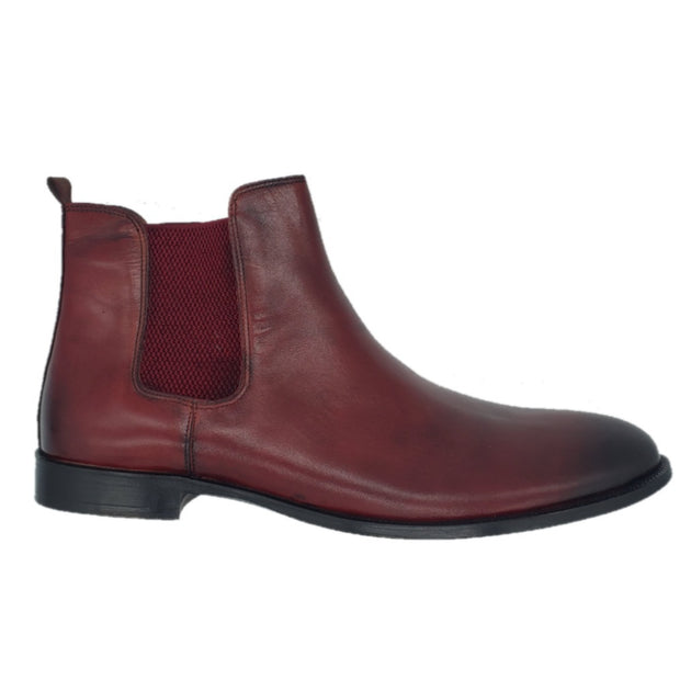Shoe Shop – The PERSONA Store